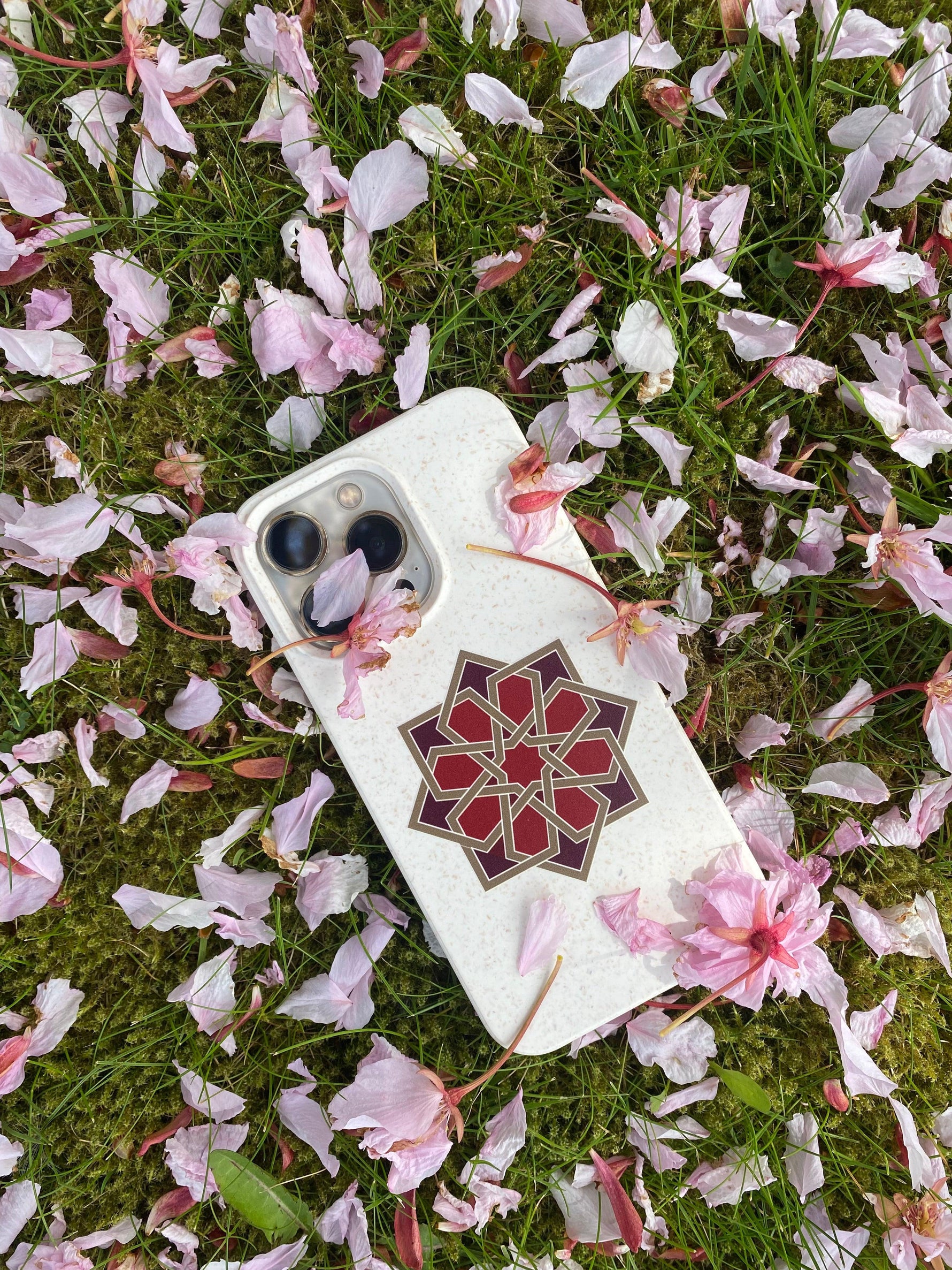 Kaaf-Nun Eco-Friendly Islamic Phone Cases